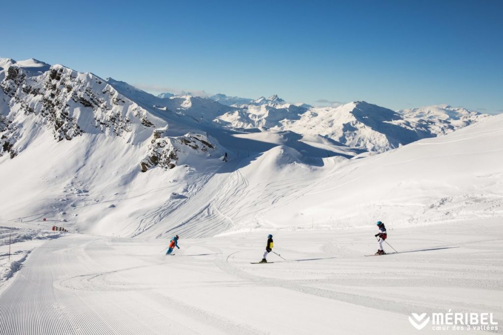 Top Reasons To Go Spring Skiing on an April Ski Holiday